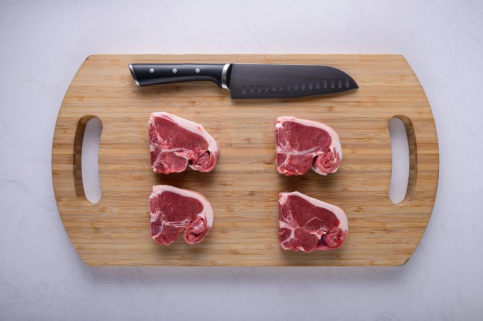 5 Centre Loin Lamb Cutlets – Tim Jones 'Your family butcher'